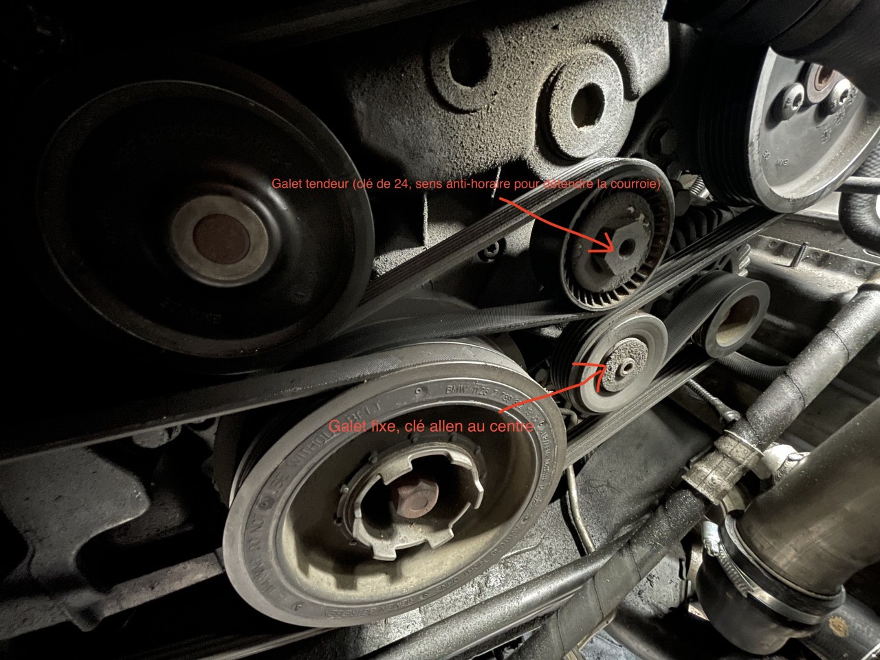X3 E83 2.0d - Changement Tendeur de courroie - MA-BMW.com